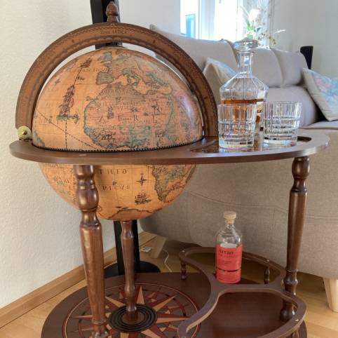 Drankglobe met serveerwagen. Nu online bestellen is morgen bij u thuis.